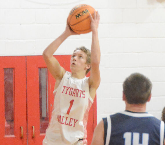 No. 8 Bulldogs control final canto to best No. 5 Cee Bees | News ...